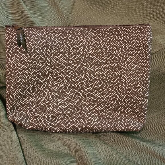 thirty-one | Bags | Thirtyone Travel Pouch | Poshmark